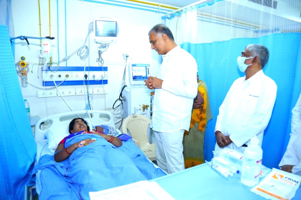 30 women shifted to hospitals after botched-up FP surgery kills 4 in ...
