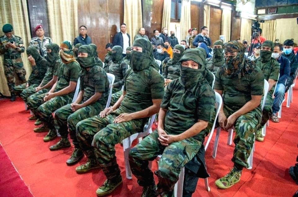Free photo : 31 militants