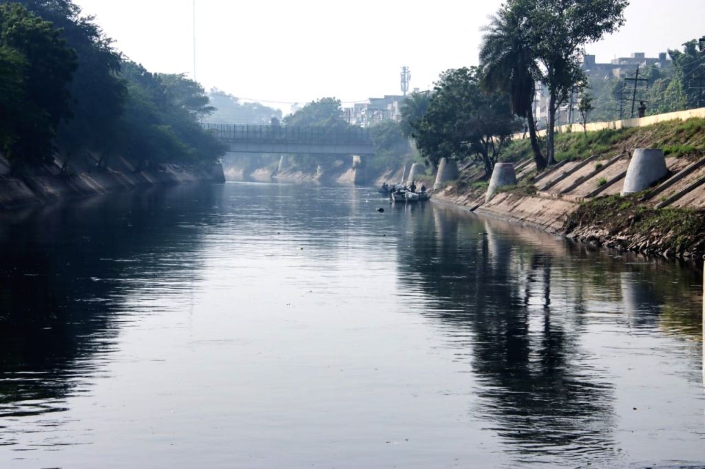 32 untreated drains flowing into Najafgarh drain to be completely ...