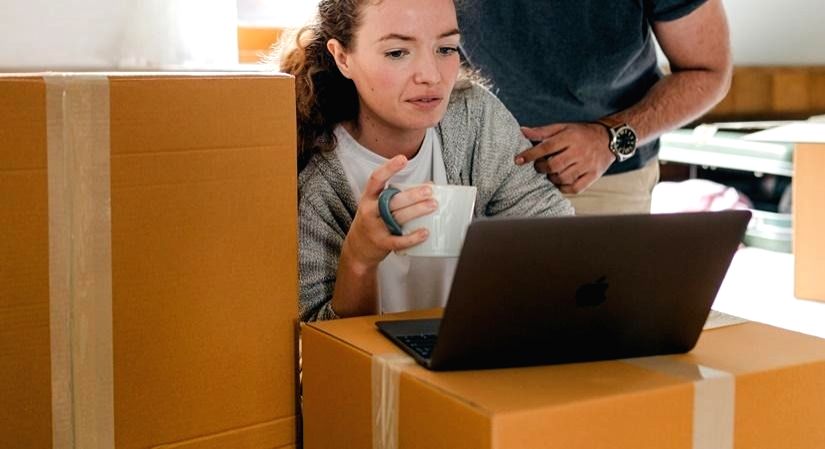 5 tips on how to sell pre-owned luxury items online