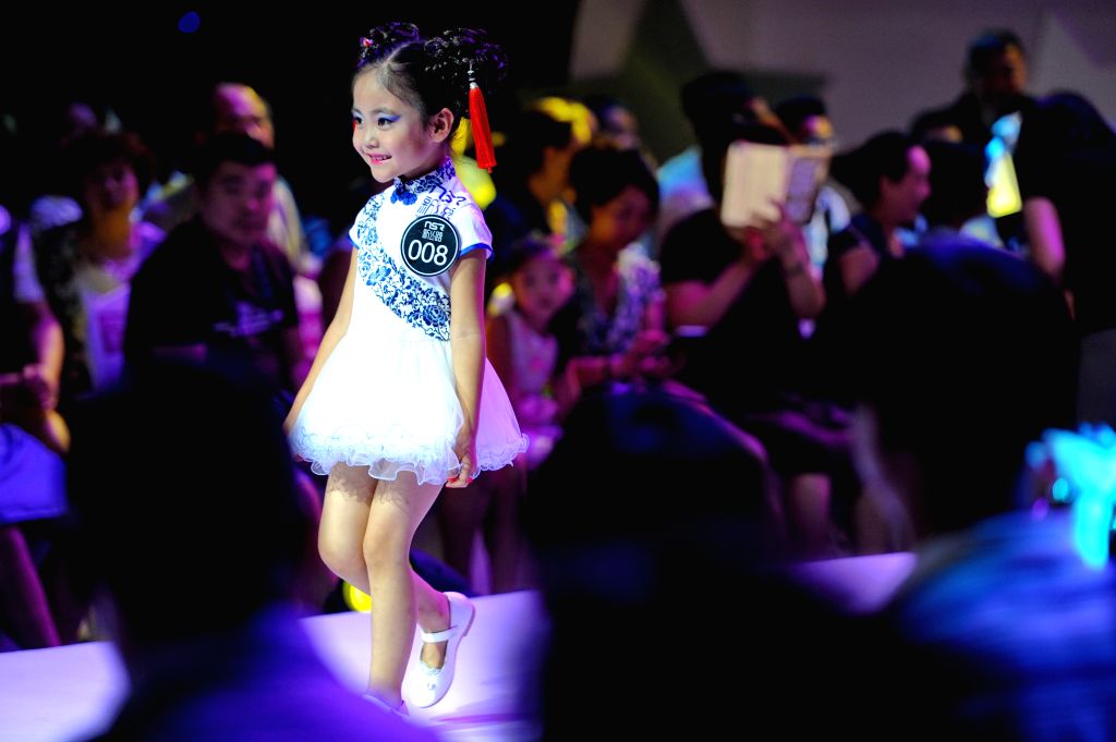 CHINA-CHANGCHUN-CHILDREN-FASHION