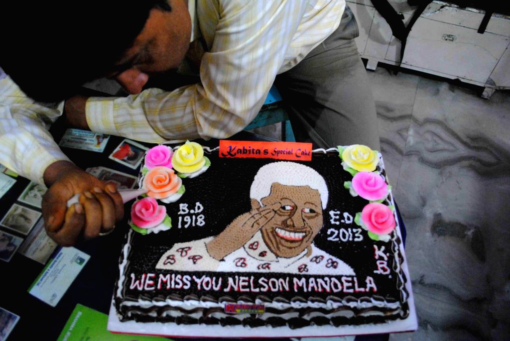 A cake cake depicting South Africa's anti-apartheid icon Nelson Mandela