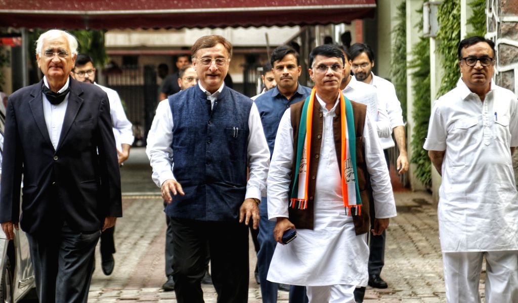 New Delhi : A delegation from the Congress Party came out after meeting ...