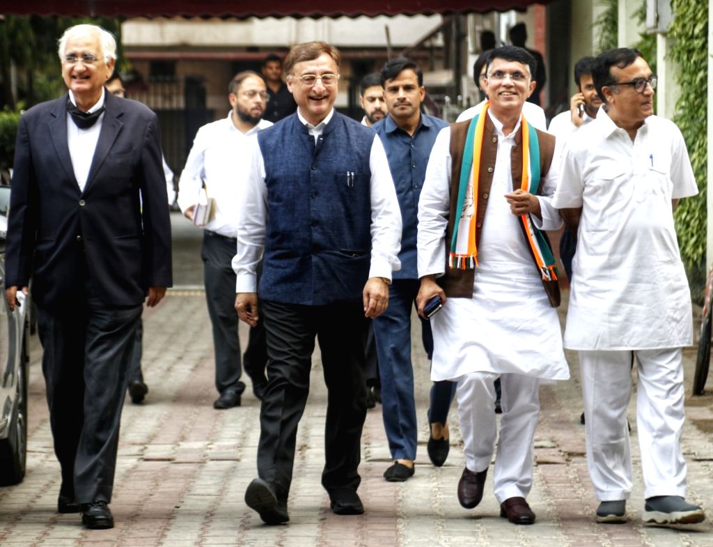 New Delhi : A delegation from the Congress Party came out after meeting ...