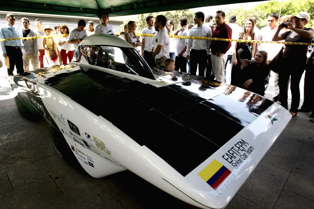 The first colombian solar vehicle called 'Primavera' in Medellin