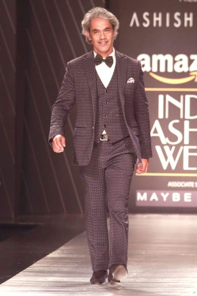 Amazon India Fashion Week Spring/Summer 2017 - Ashish N Soni