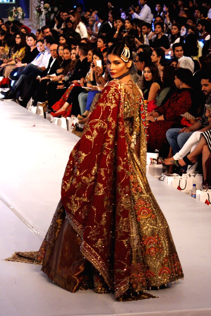 PAKISTAN-LAHORE-BRIDAL-FASHION WEEK-ALI XEESHAN