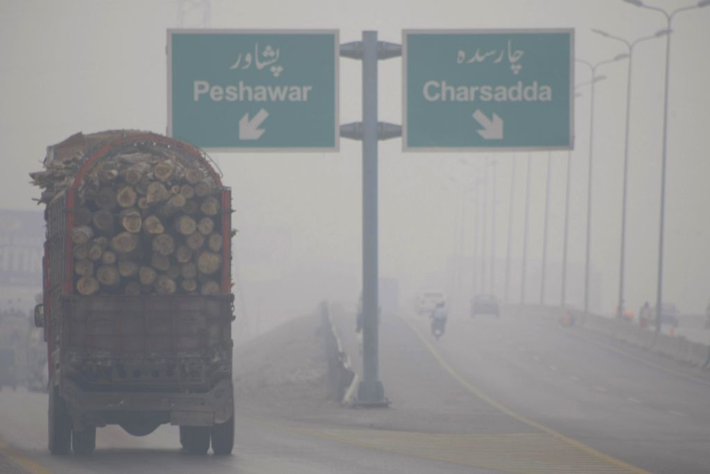 PAKISTAN-PESHAWAR-FOG