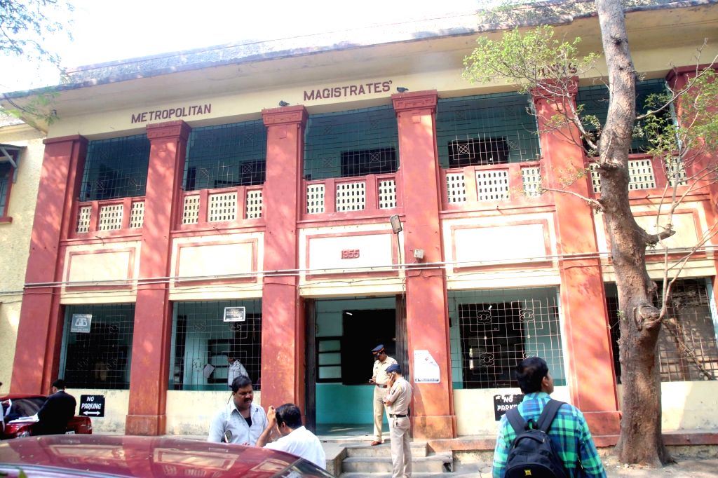 Two injured in knife attack inside Mumbai court