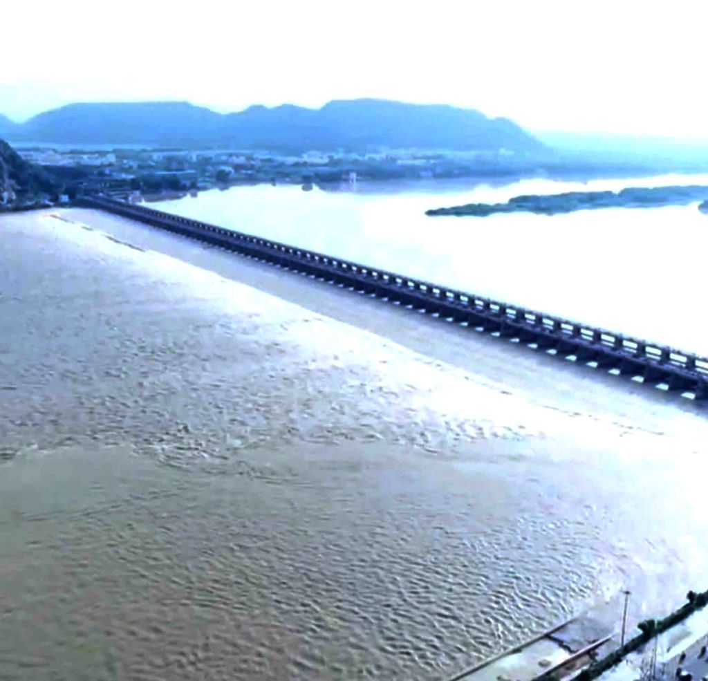 Overflowing Krishna river at Prakasam Barrage