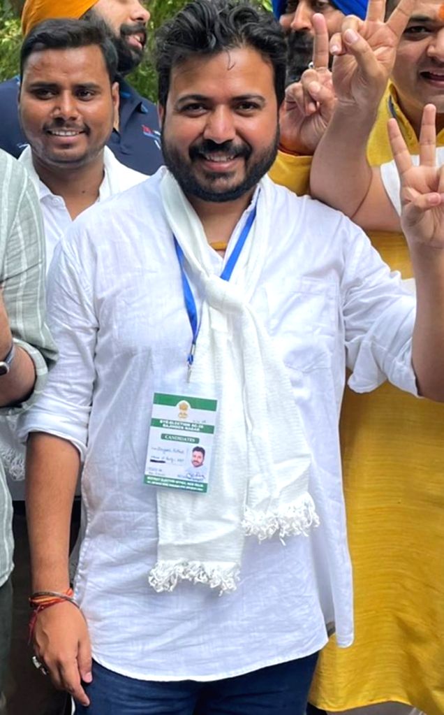 Free Photo: AAP candidate Durgesh Pathak won in Delhi Rajendra Nagar ...