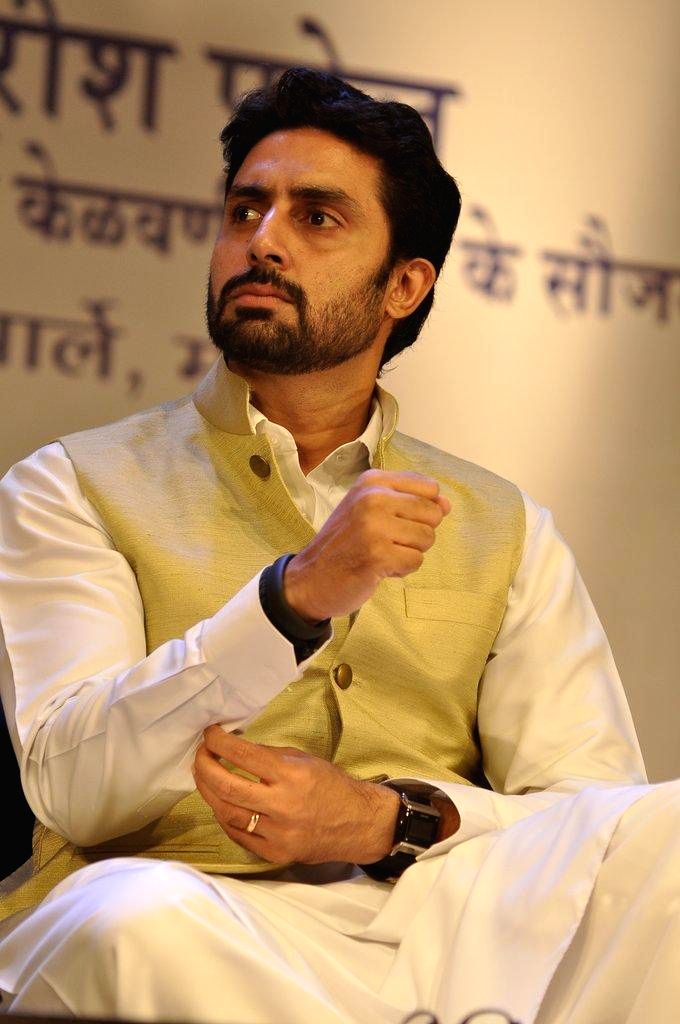 Abhishek Bachchan attends Yuvak Biradari's 40th anniversary