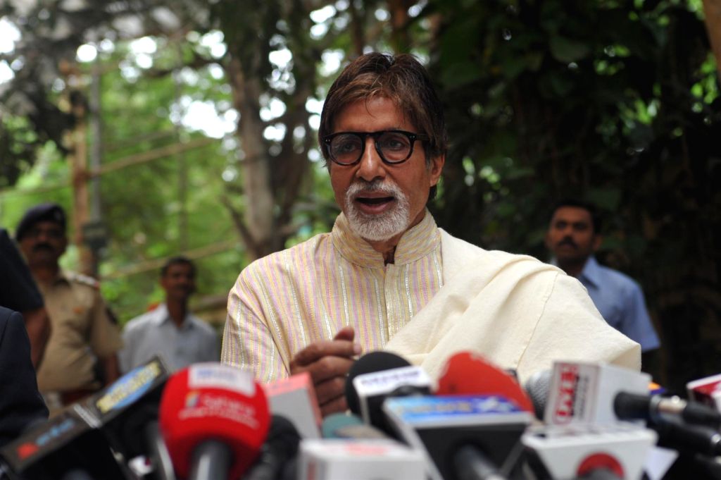 Amitabh Bachchan celebrates his 71st birthday with the media at his office
