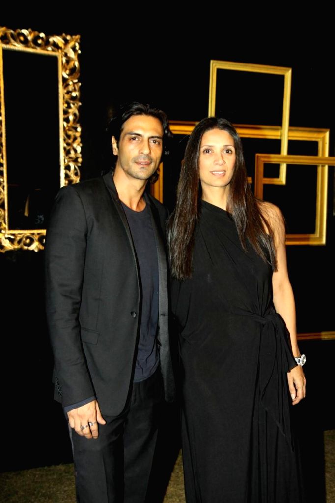 Celebs at Deepika's success bash