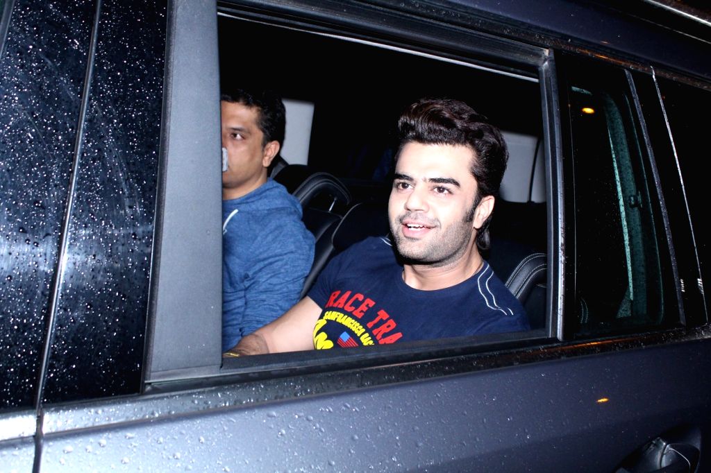 Neha Dhupia's birthday party - Manish Paul