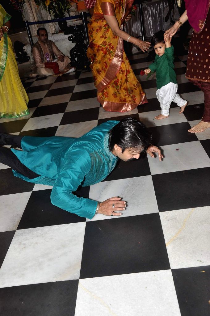 Vivek Oberoi at ISKCON temple