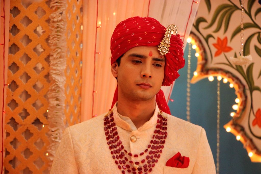 Free Photo: Zaan Khan on why he loves being part of 'Hamari Bahu Silk