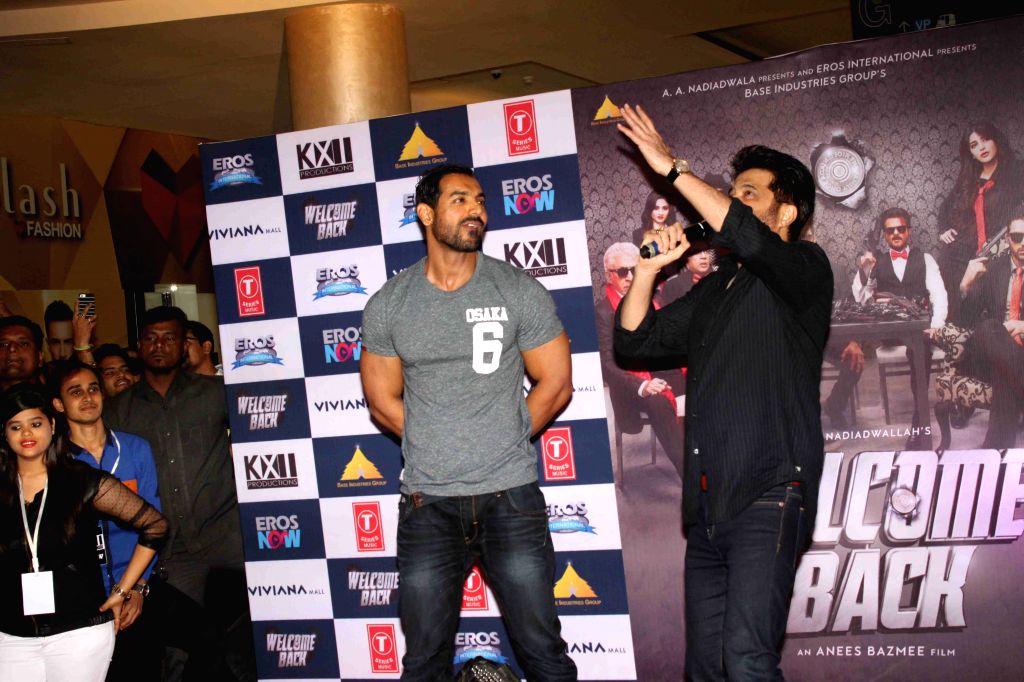 Anil Kapoor, John Abraham promote 'Welcome Back'