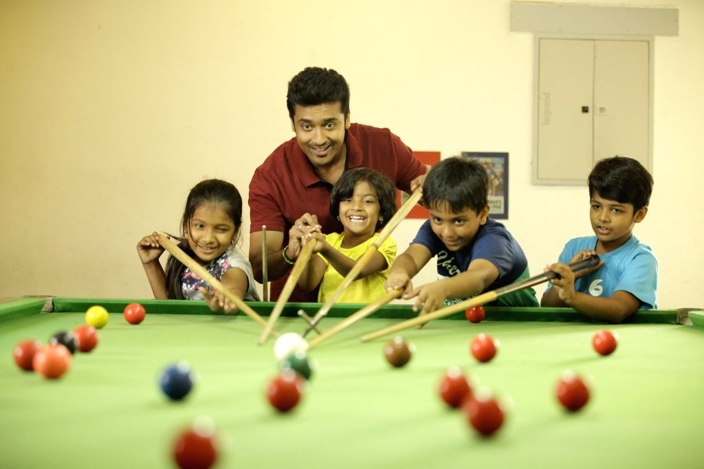 : (231115) Hyderabad: Suriya and Amala Paul starring movie "Memu ...
