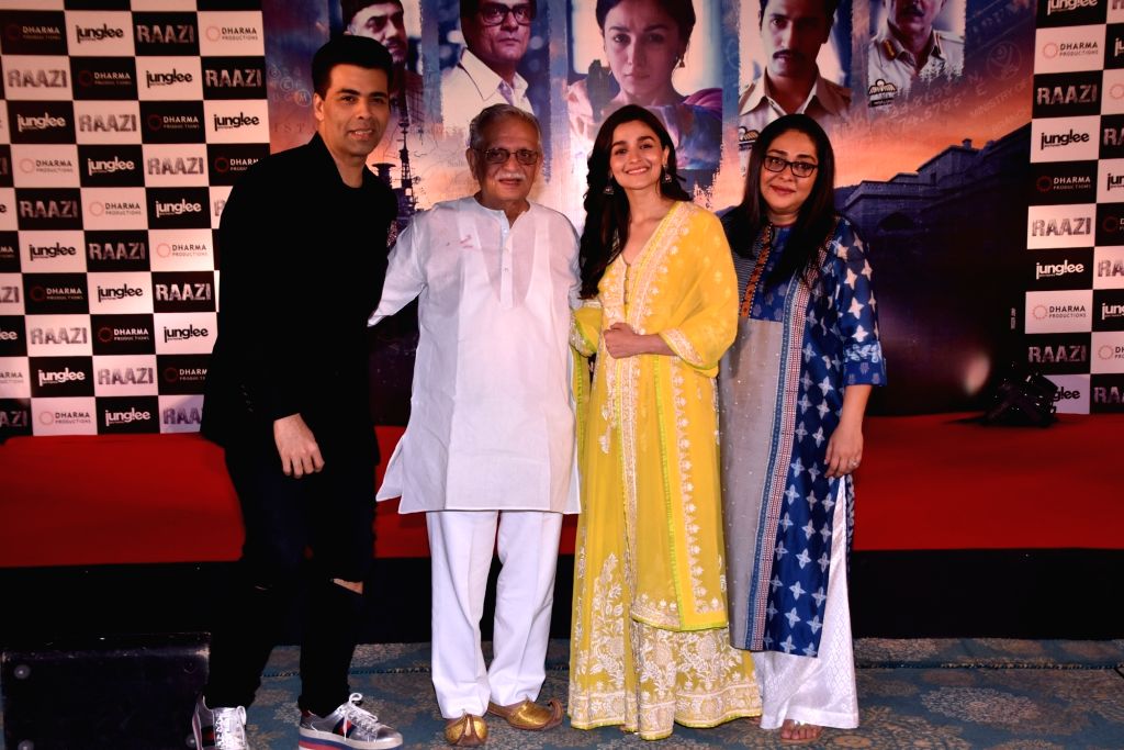 Success party of film "Raazi" - Alia Bhatt, Karan Johar, Meghna Gulzar ...