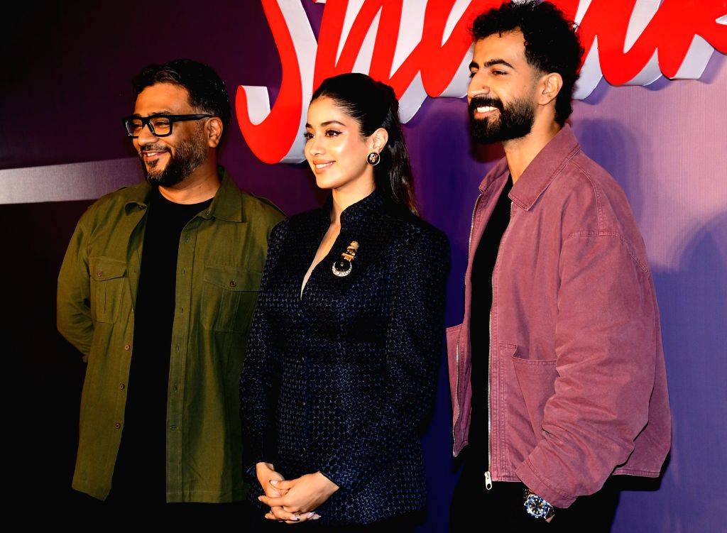 Actress Janhvi Kapoor during a Press Meet of Song 'Shaukan' from Film ...