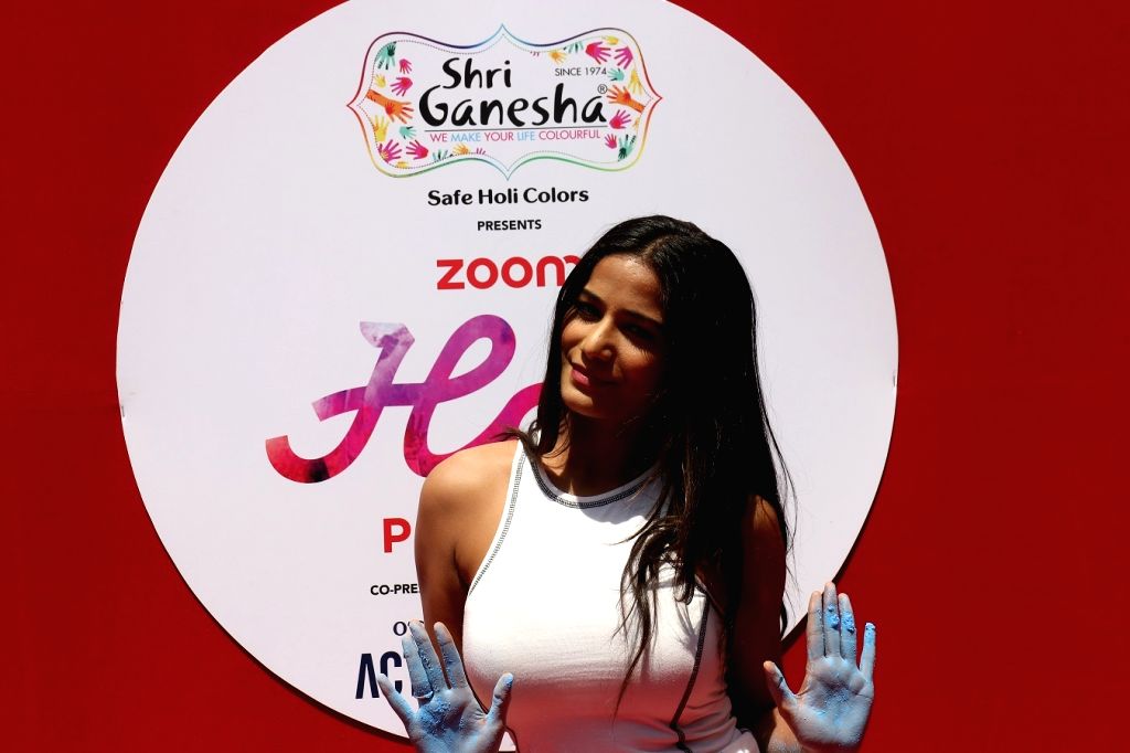 Zoom Holi 2017 Celebration