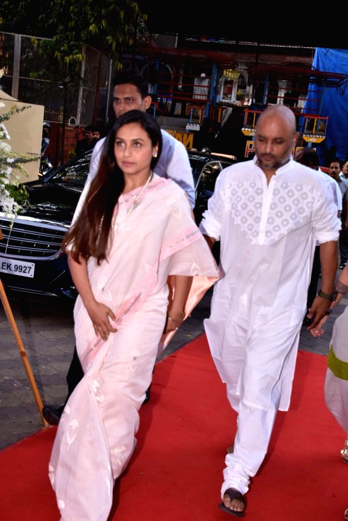 Rani Mukerji's at her father Ram Mukerji's prayer meet