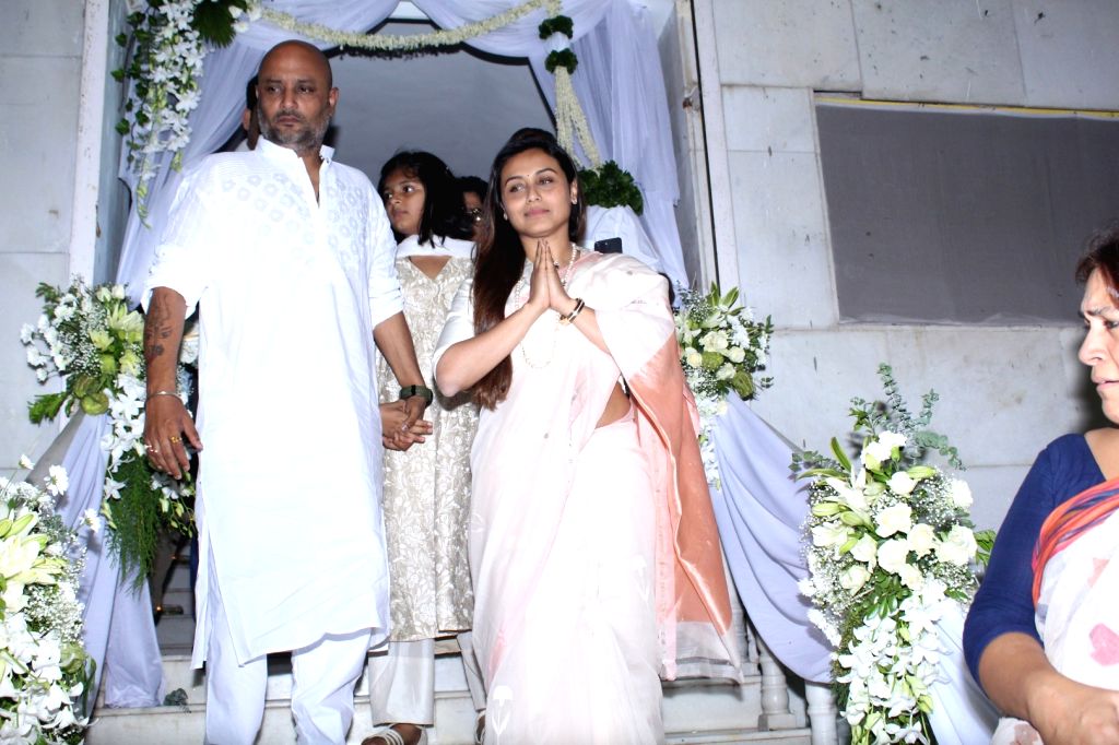 Rani Mukerji's at her father Ram Mukerji's prayer meet