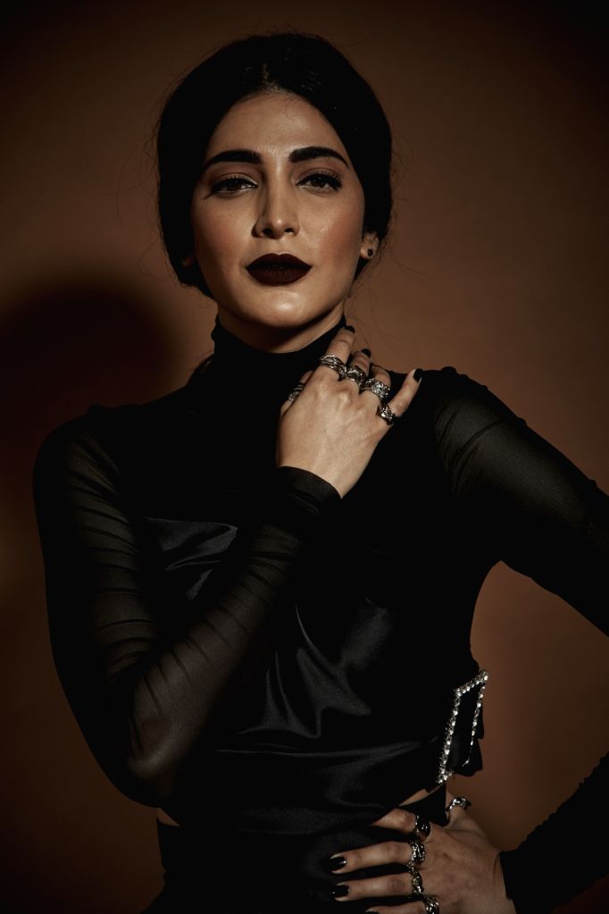 Shruti Haasan heads to UK soon for upcoming concerts