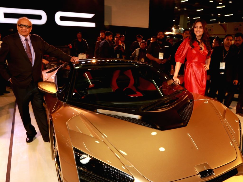Auto Expo 2018 - Sonakshi Sinha unveils 'DC TCA