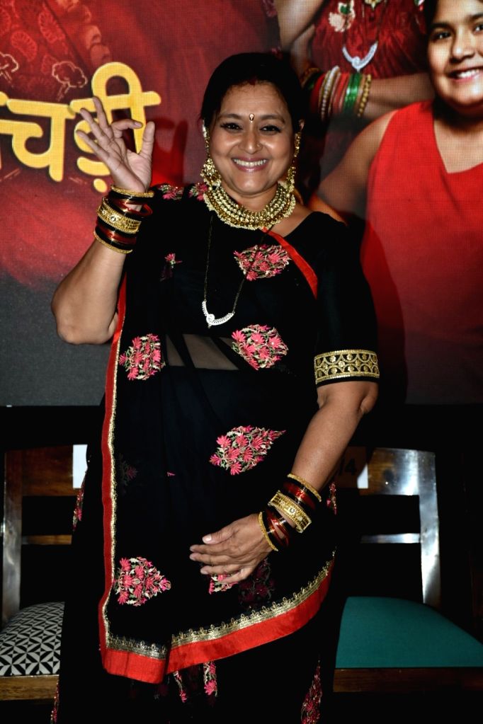 Khichdi" show promotion - Supriya Pathak