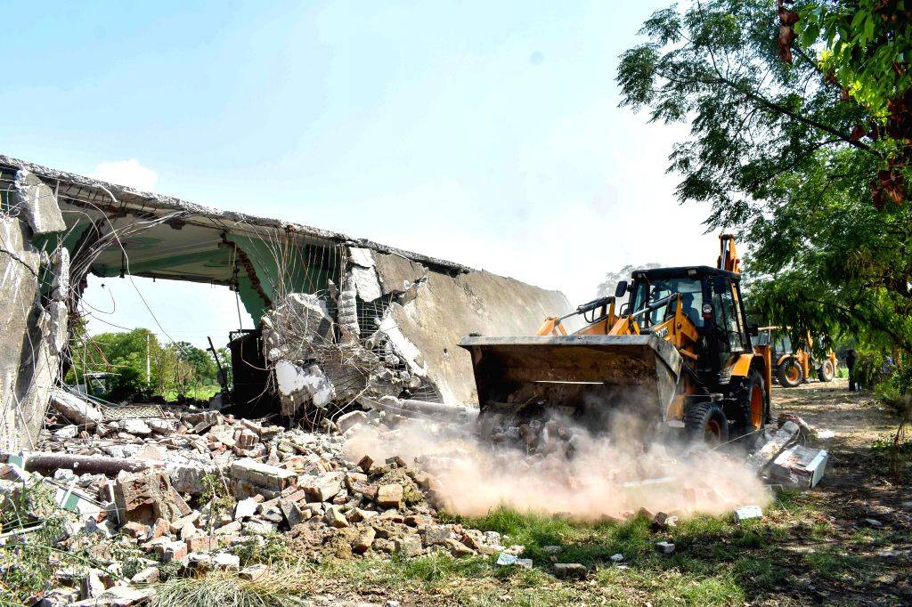 Administration Demolishes Madrasa Building