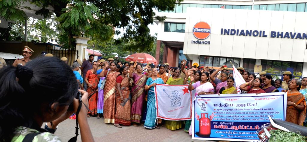 AIDWA protest