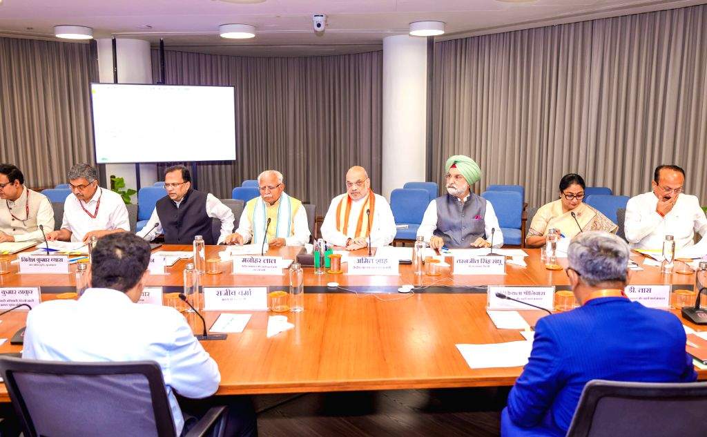 Amit Shah chairs meeting on slum rehabilitation in Delhi
