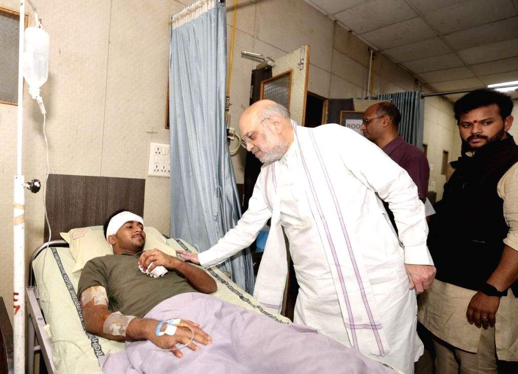 Amit Shah Meets Crash Victim At Ahmedabad Civil Hospital