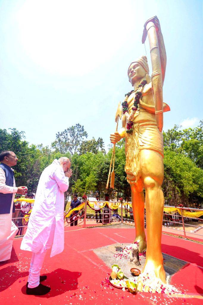 Amit Shah Pays Tribute to Tribal Freedom Fighter Gundadhur