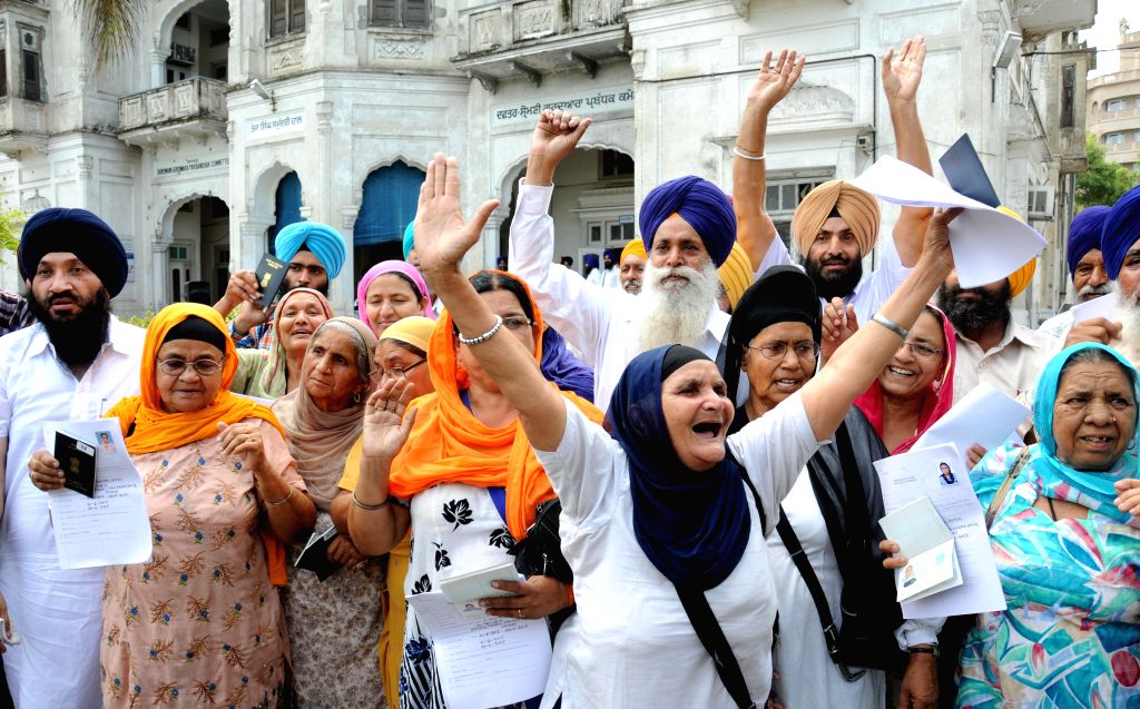 Sikh jatha going to Pakistan