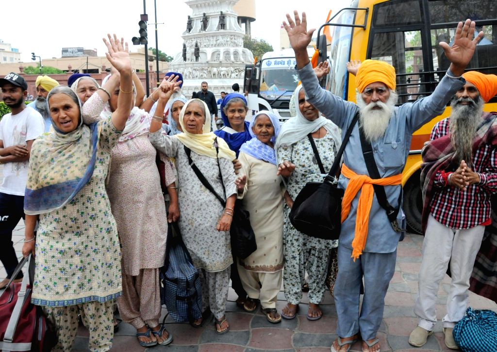 839 Sikh pilgrims on 10-day visit to Pakistan