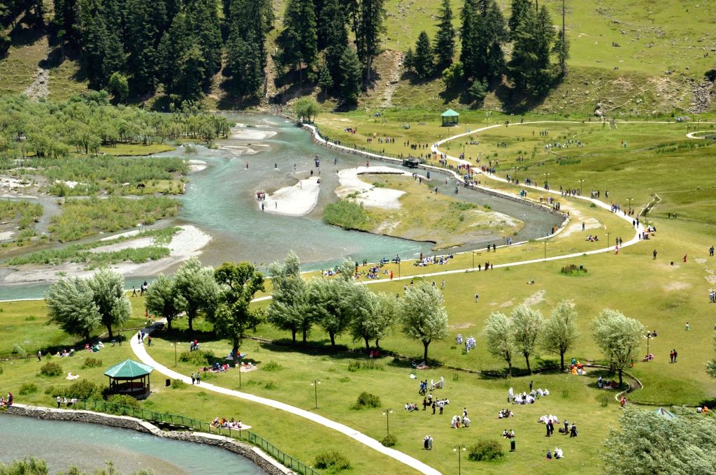 Betaab Valley