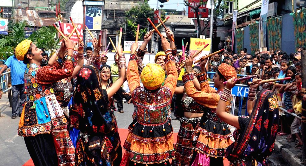 Navratri Festival Photos | Images of Navratri Festival Celebration