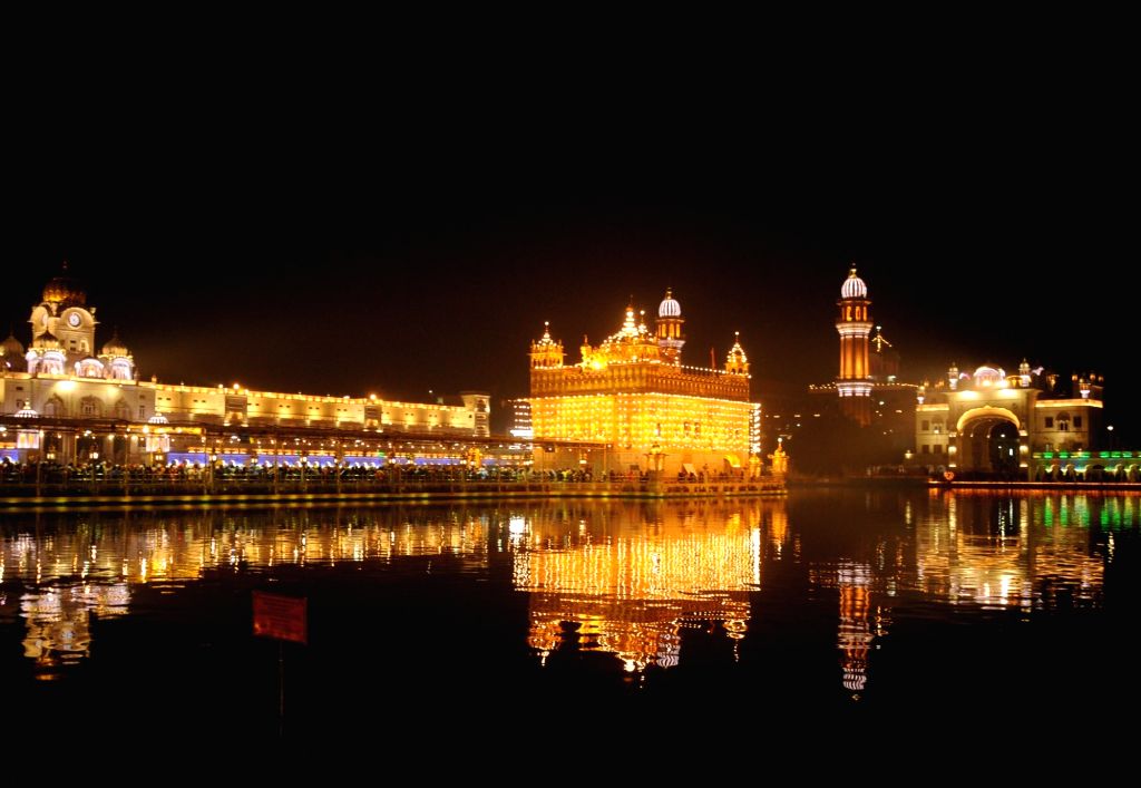 Golden Temple illuminated on Guru Gobind Singh Jayanti