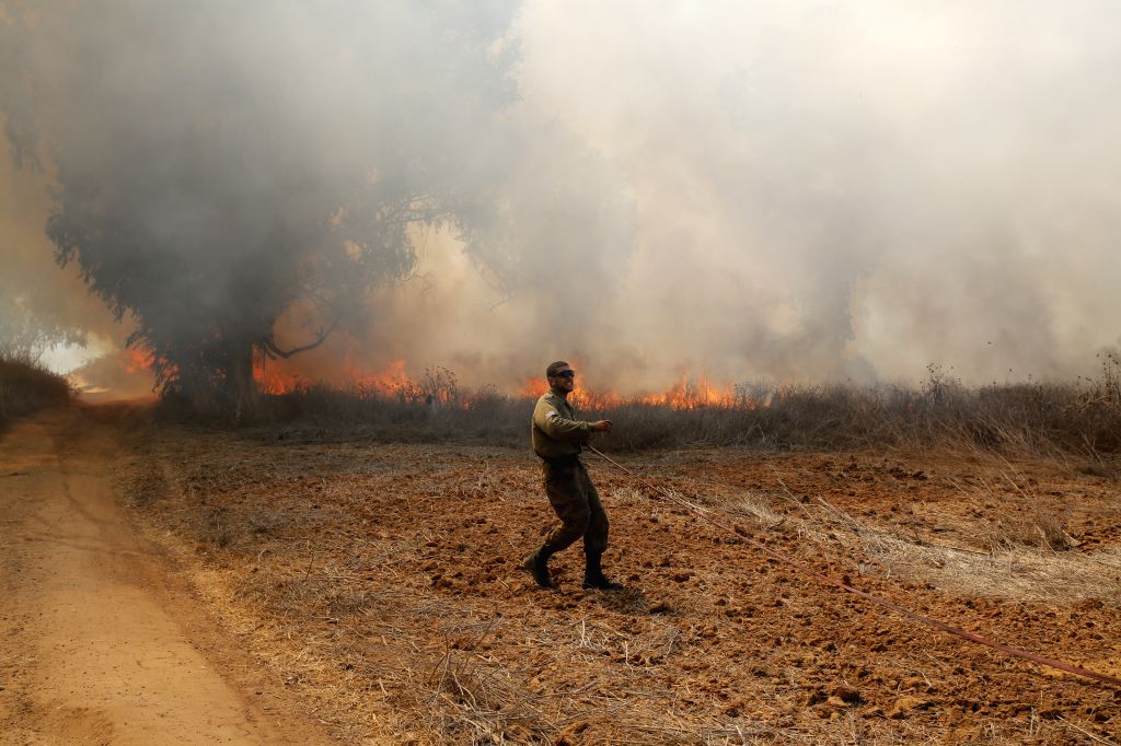 ISRAEL-NIR AM-FIRE