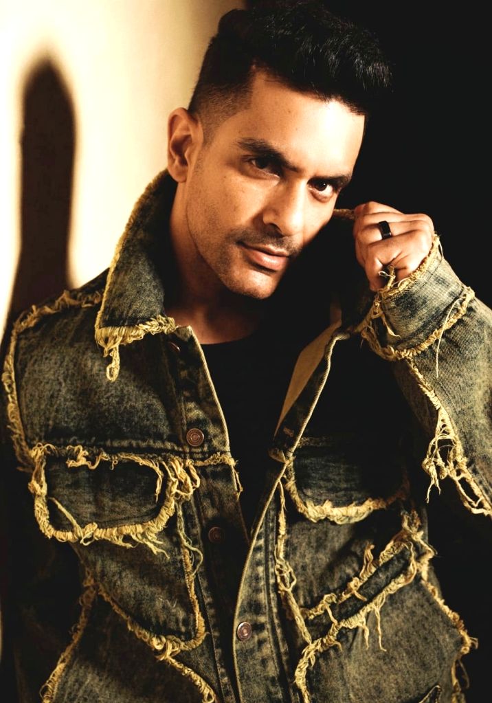 Angad Bedi will soon make his southern film debut with Nani