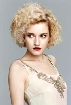 Anna Delvey thinks she is 'more self-aware' than Julia Garner's ...