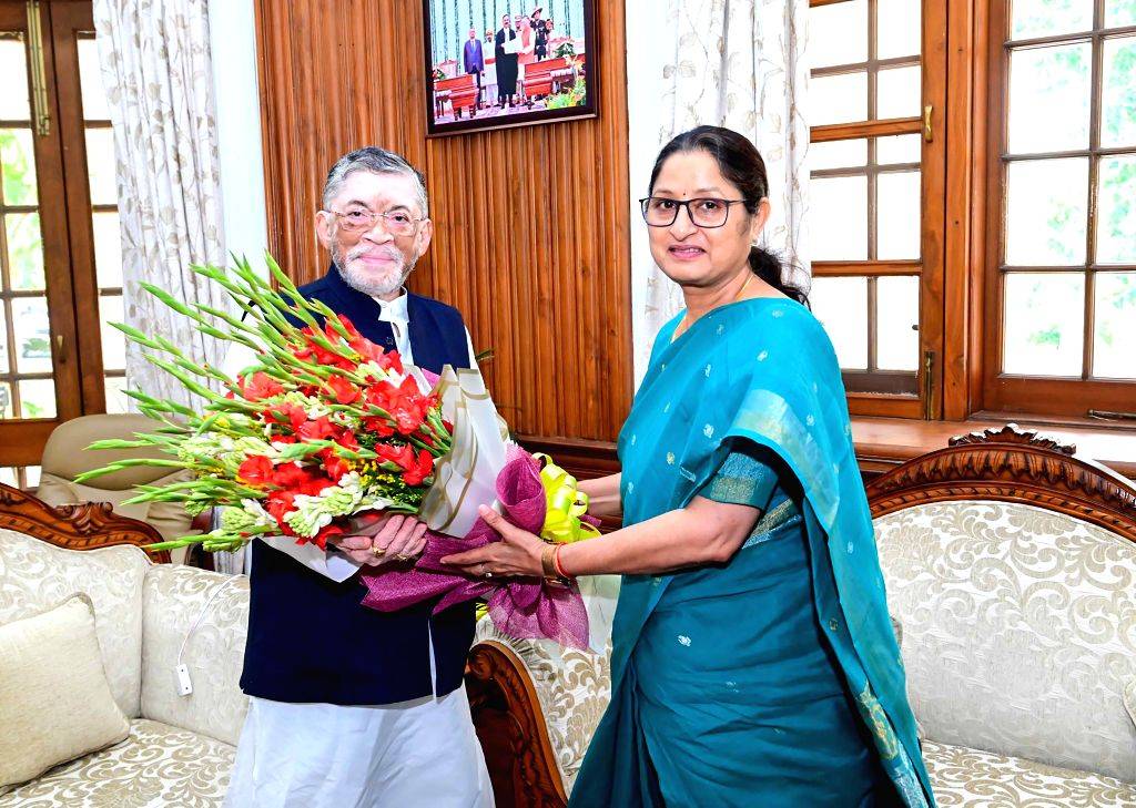 Annapurna Devi meets Santosh Gangwar