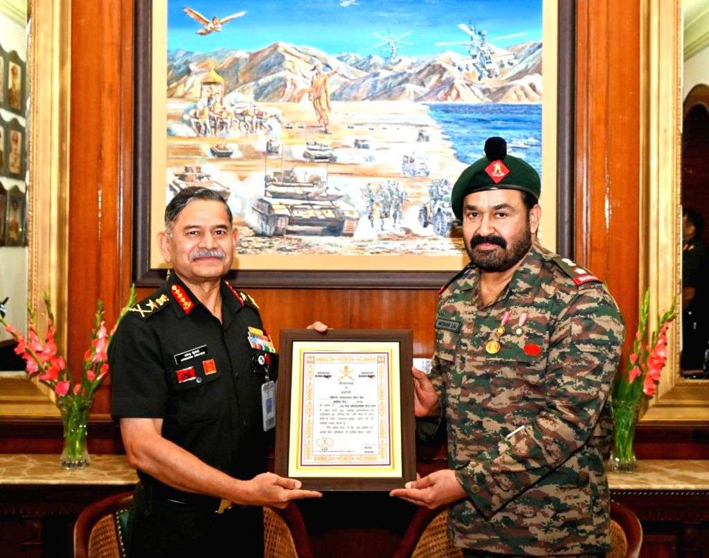 Army Chief Felicitates Actor Mohanlal