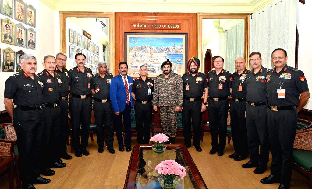 Army Chief Felicitates Actor Mohanlal