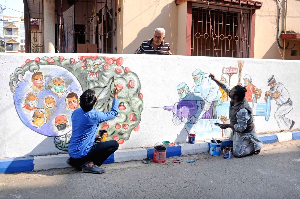 Wall Graffiti on frontline COVID-19 warriors comes up in Kolkata