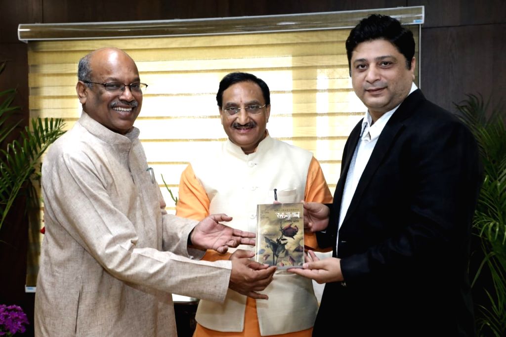 HRD minister releases Ashish Kaul's bestseller 'Rakht Gulab'