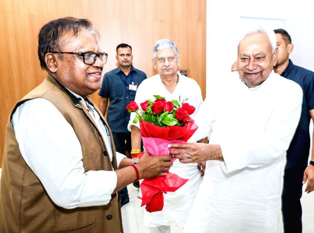 Ashok Kumar Ram Meets Bihar CM after Joining JD(U)